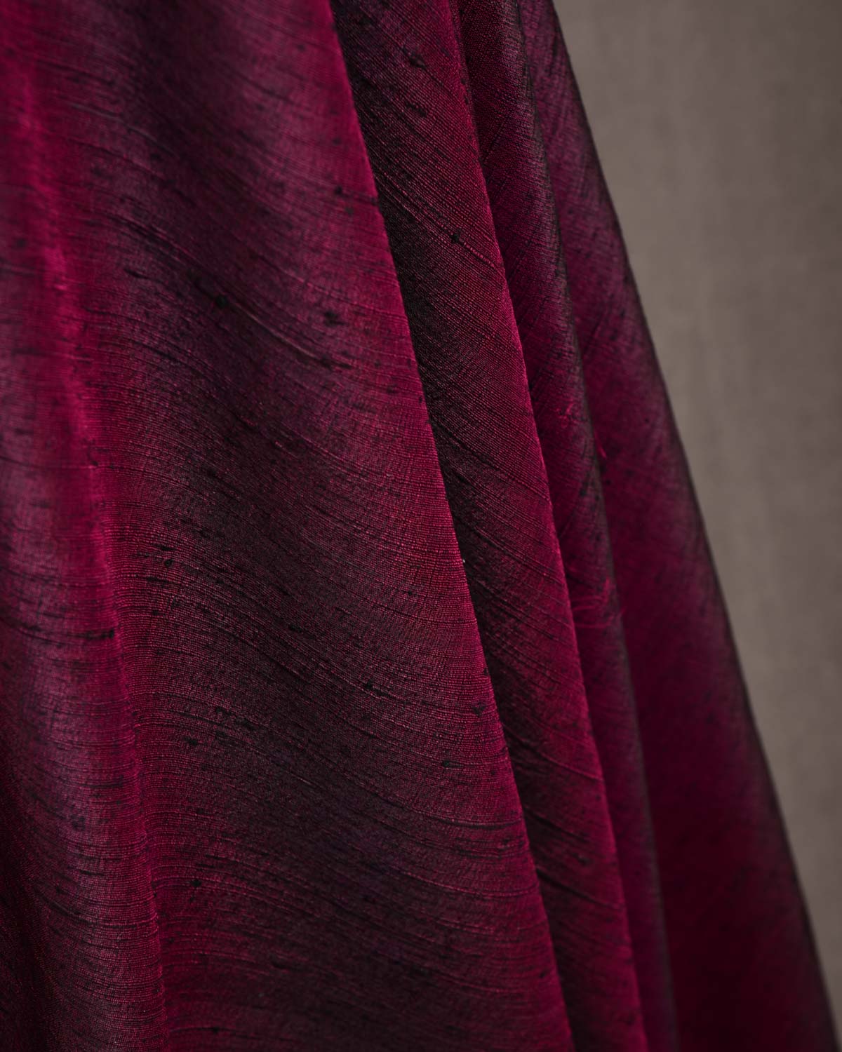 Shot Plum Magenta Banarasi Textured Slub Handwoven Raw Silk Fabric